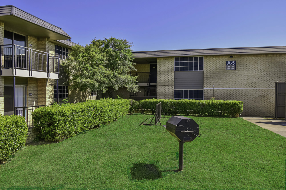 Apartments in Grand Prairie, TX | Evria Terraces | (972) 263-4951