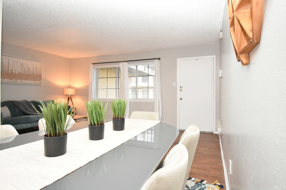 Apartments in Grand Prairie, TX | Evria Terraces | (972) 263-4951