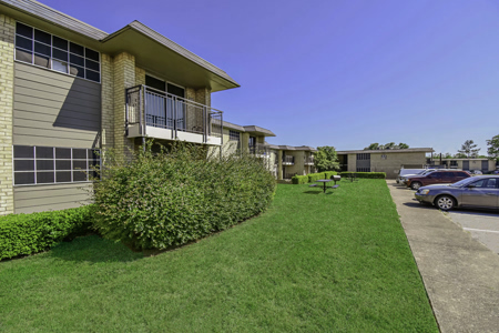 Apartments in Grand Prairie, TX | Evria Terraces | (972) 263-4951